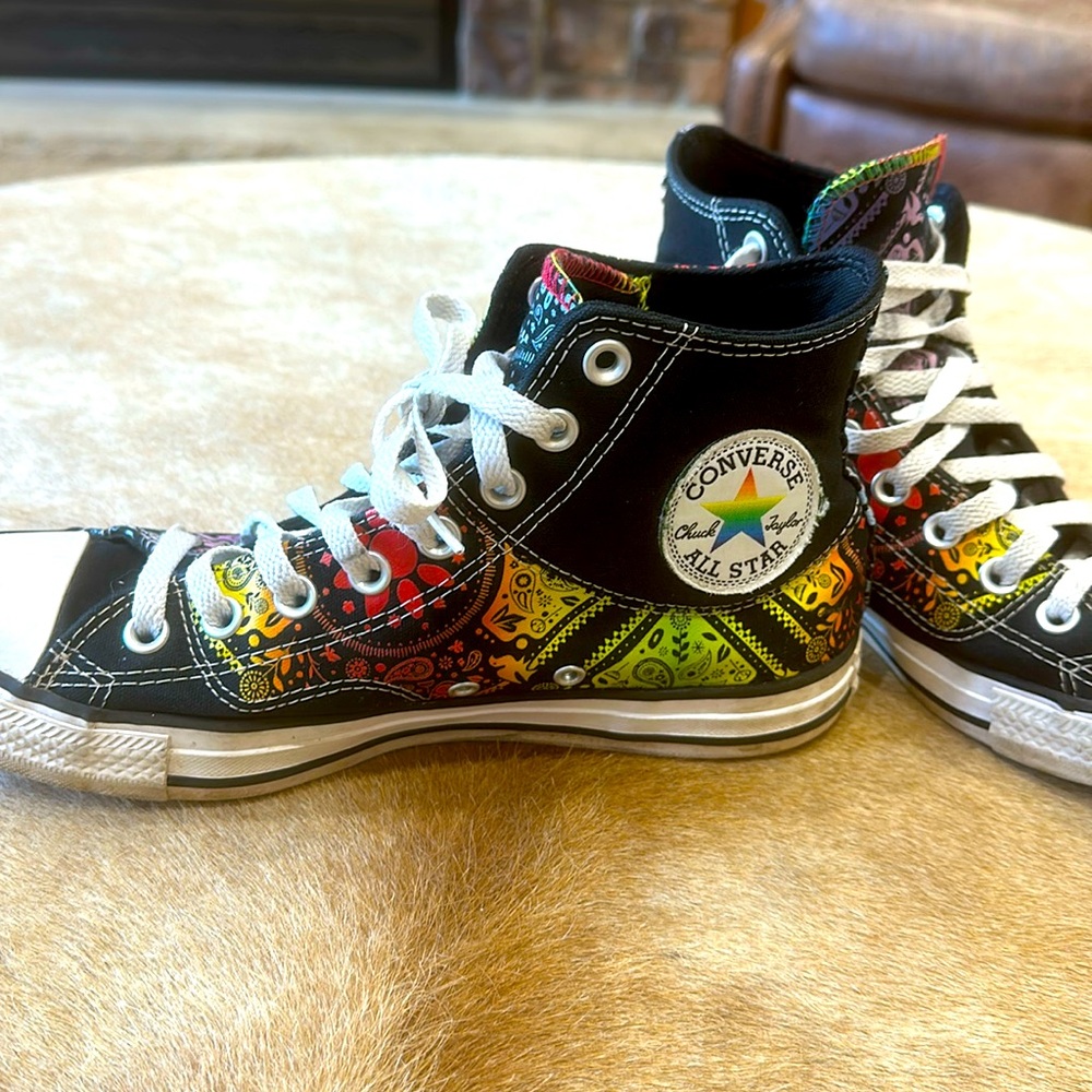 Rare Converse Chuck Taylor All Star Women Size 10/ Me… - Gem